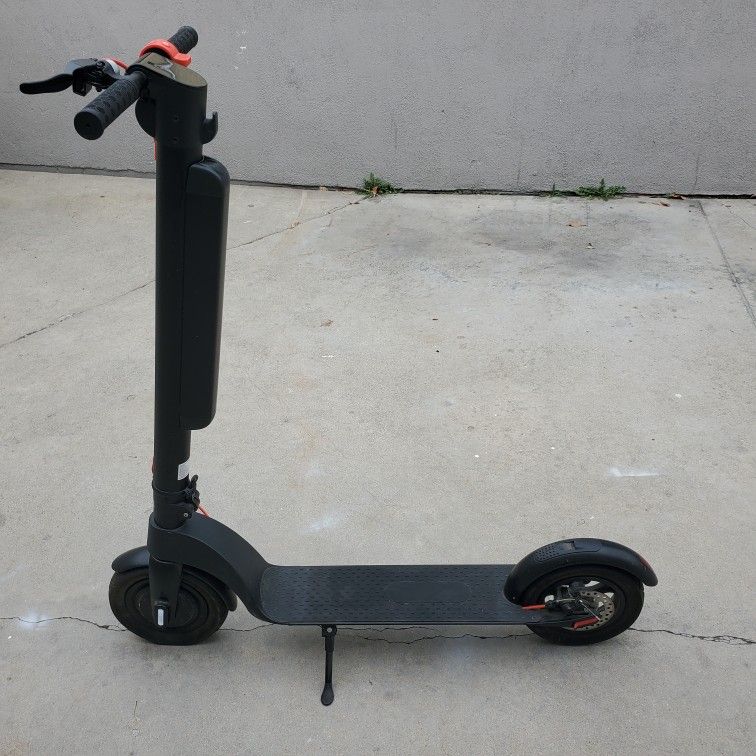 HX X8 E-Scooter – 80 Miles Use – Fixer-Upp for Sale in Bell Gardens, CA ...