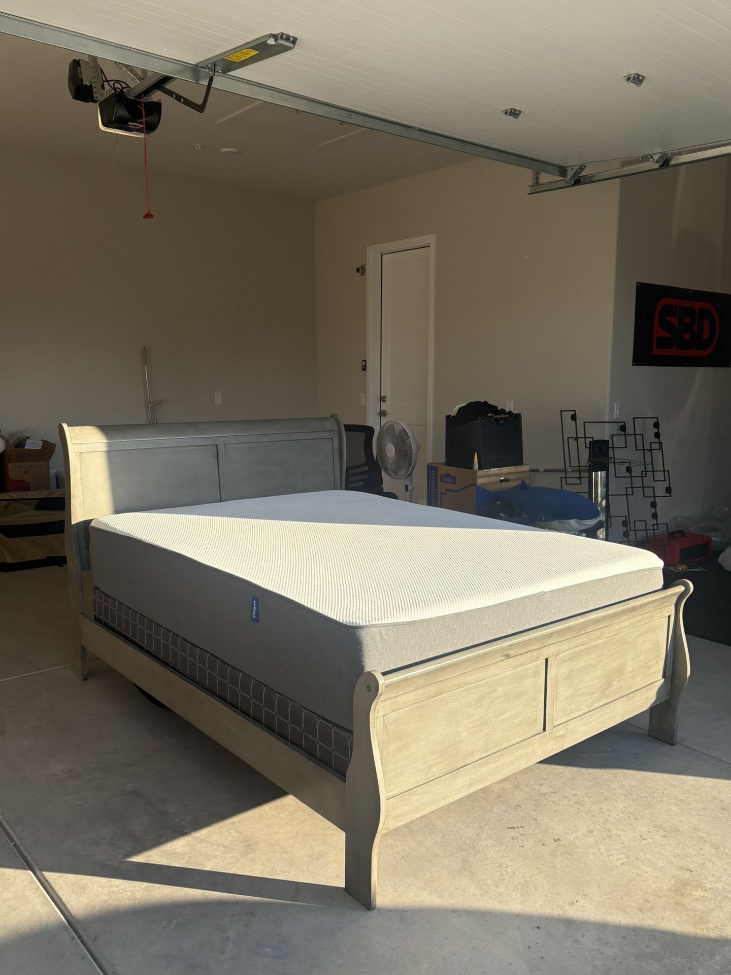 Casper Queen Mattress + Bed Frame - Like New, Need Gone ASAP! $300 for ...