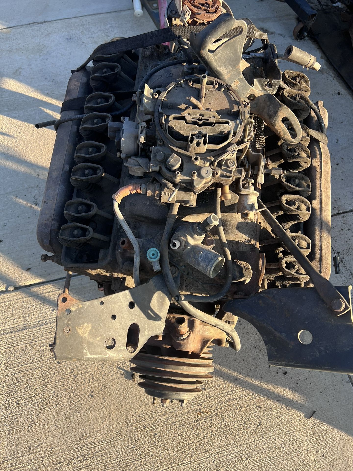 BOP Chevy 305 Motor for Sale in Lake Elsinore, CA - OfferUp