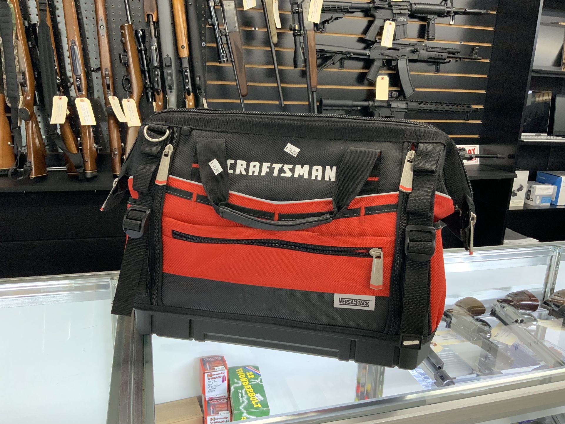 CRAFTSMAN VERSASTACK Zippered Tool Bag, 31 Pocket Organizer, Heavy Duty ...
