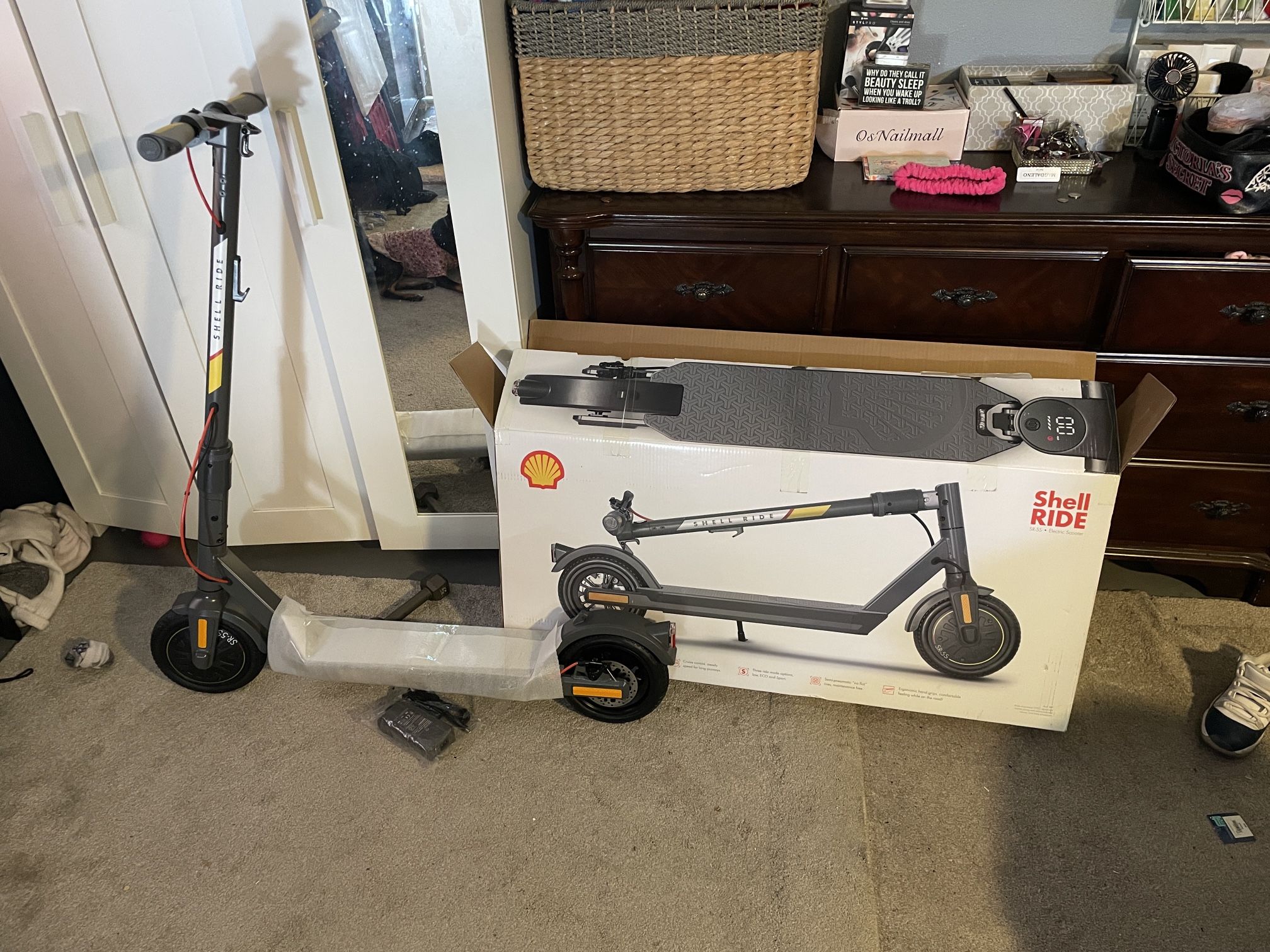 Electric Scooter By Shell for Sale in Santa Clarita, CA - OfferUp