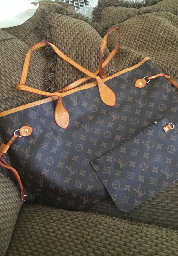 Louis Vuitton In Nc | Paul Smith