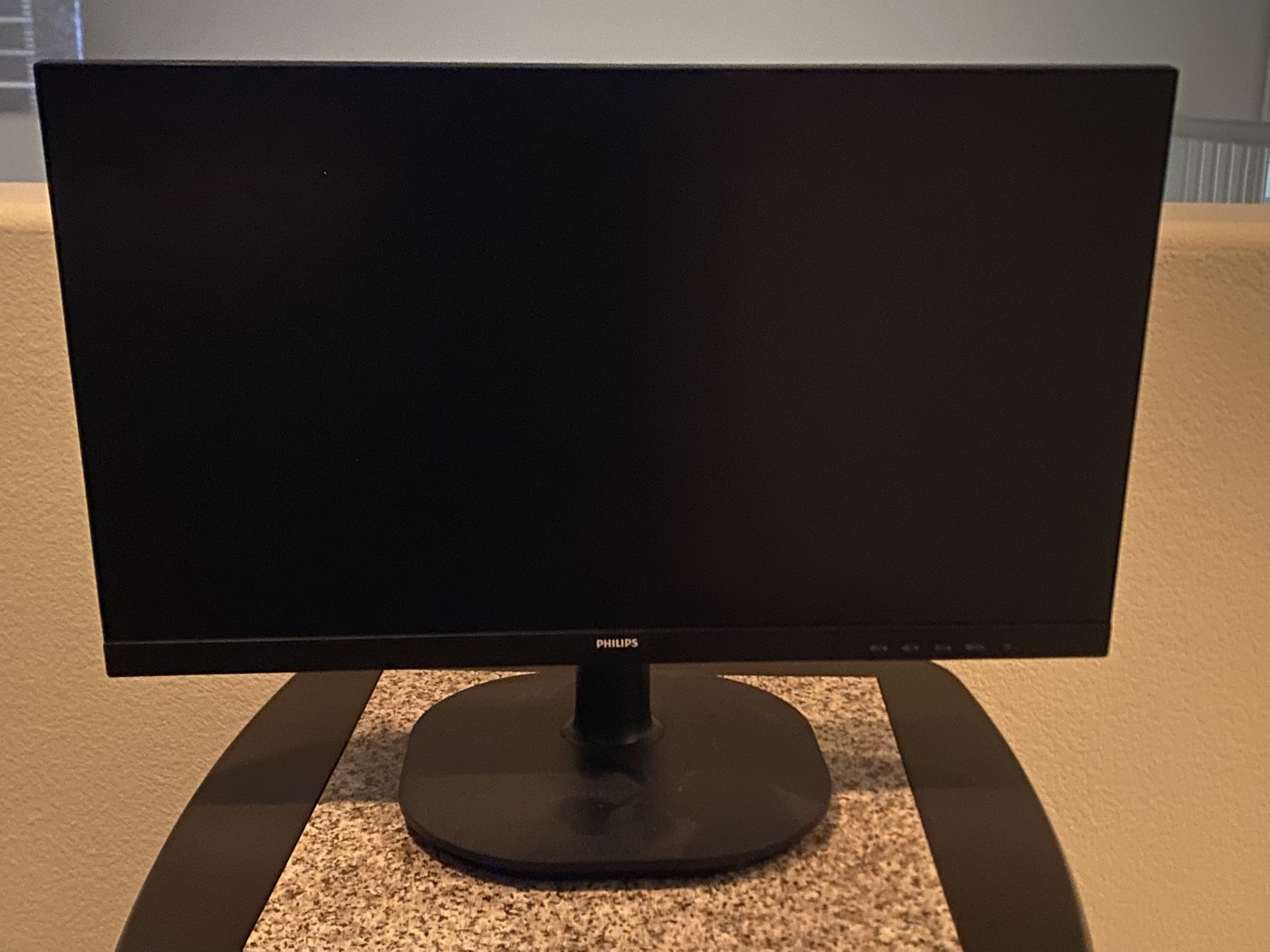 Phillips 21” Computer Monitor for Sale in Victorville, CA - OfferUp