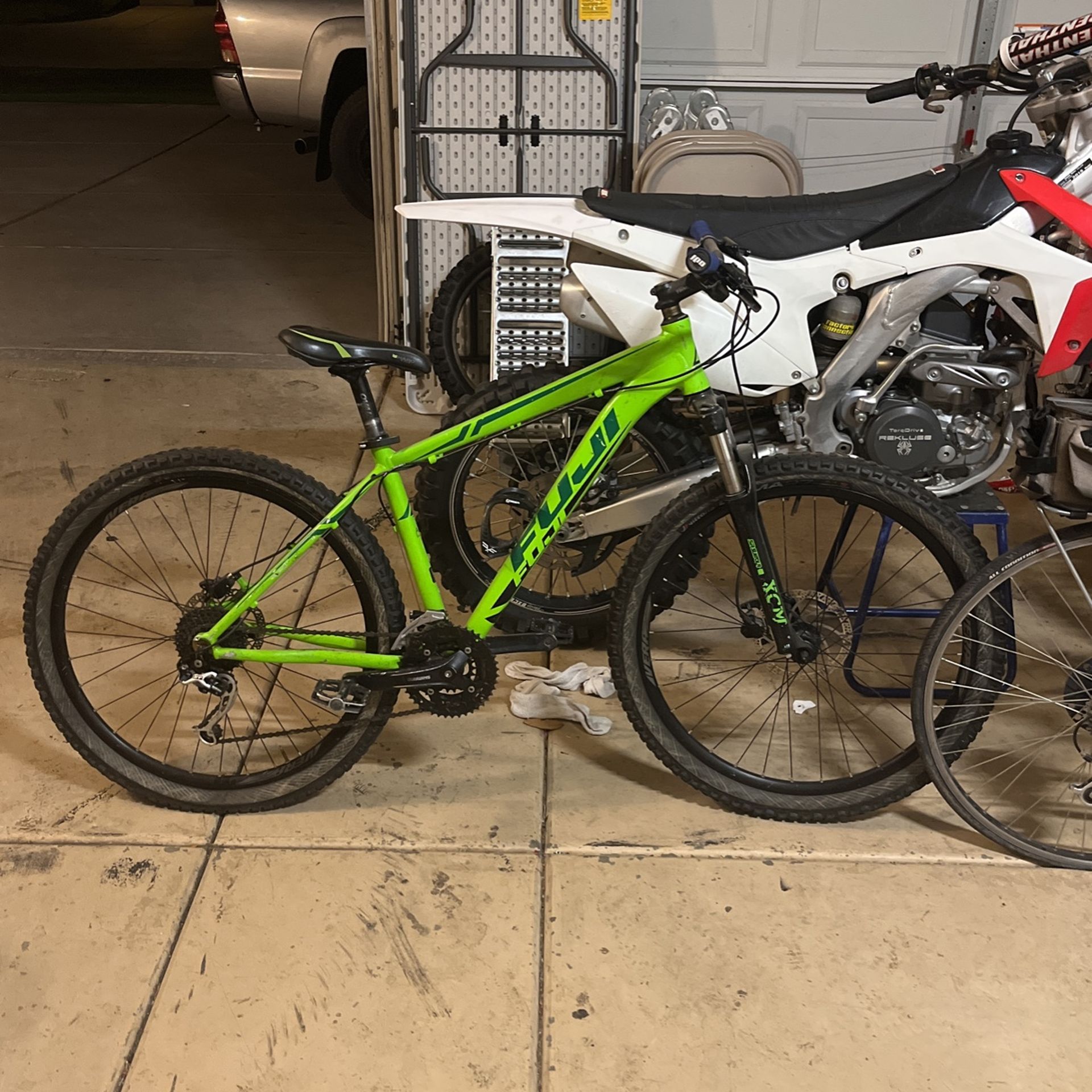 Fuji Mountain Bike, for Sale in Gilbert, AZ - OfferUp