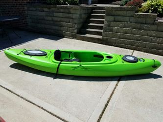 Mariner 10 Kayak