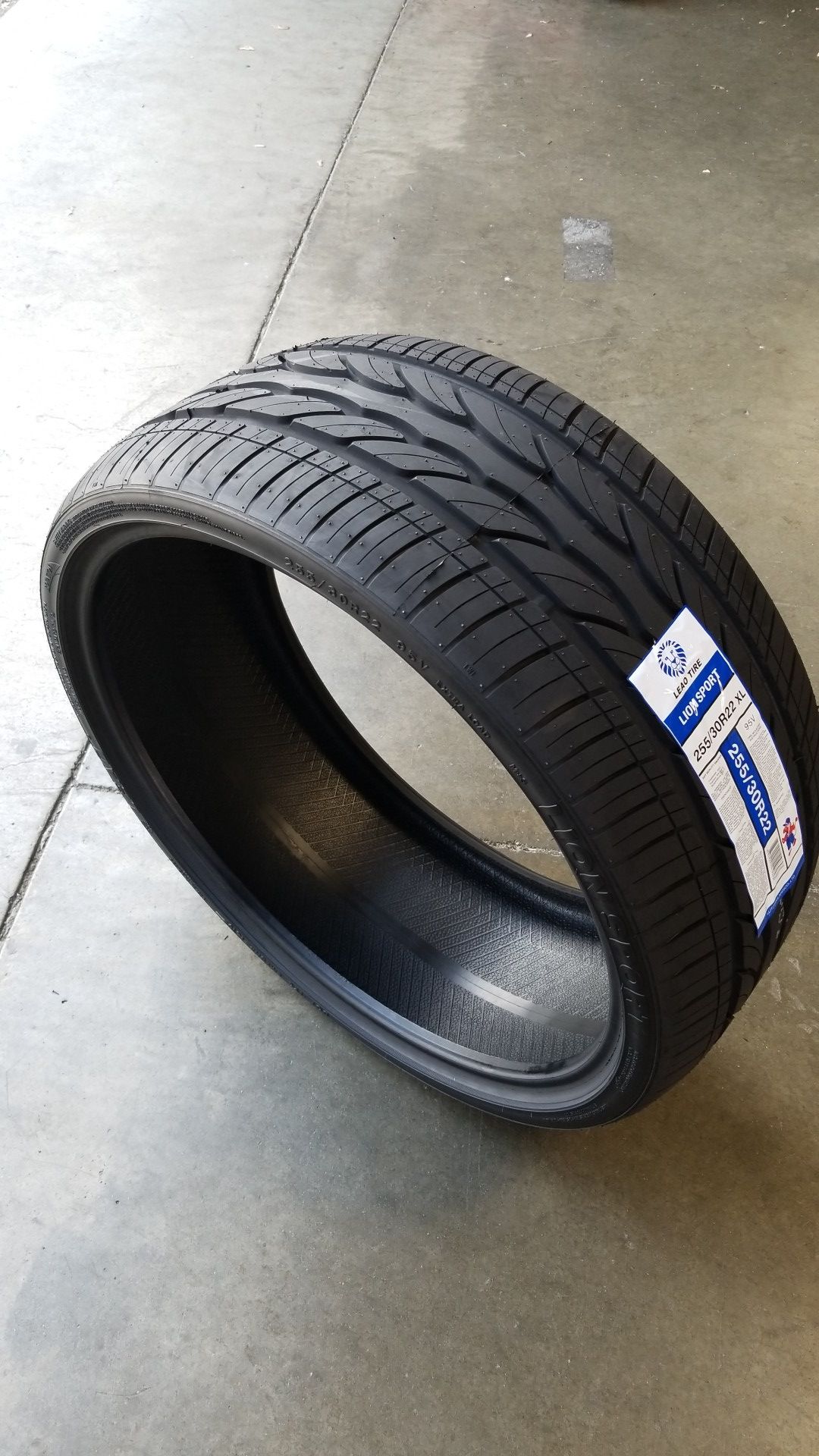 255/30/22 Brand New Tires 255/30R22 for Sale in Diamond Bar, CA - OfferUp