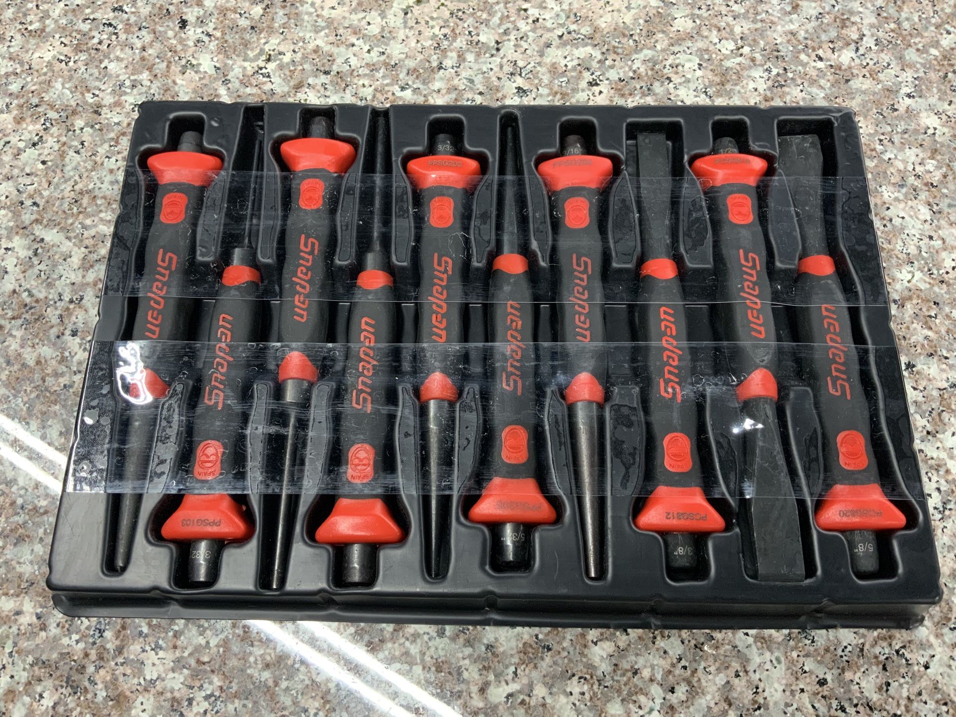 Snap-on 10 pc Soft Grip Punch and Chisel Set for Sale in Willoughby, OH - OfferUp