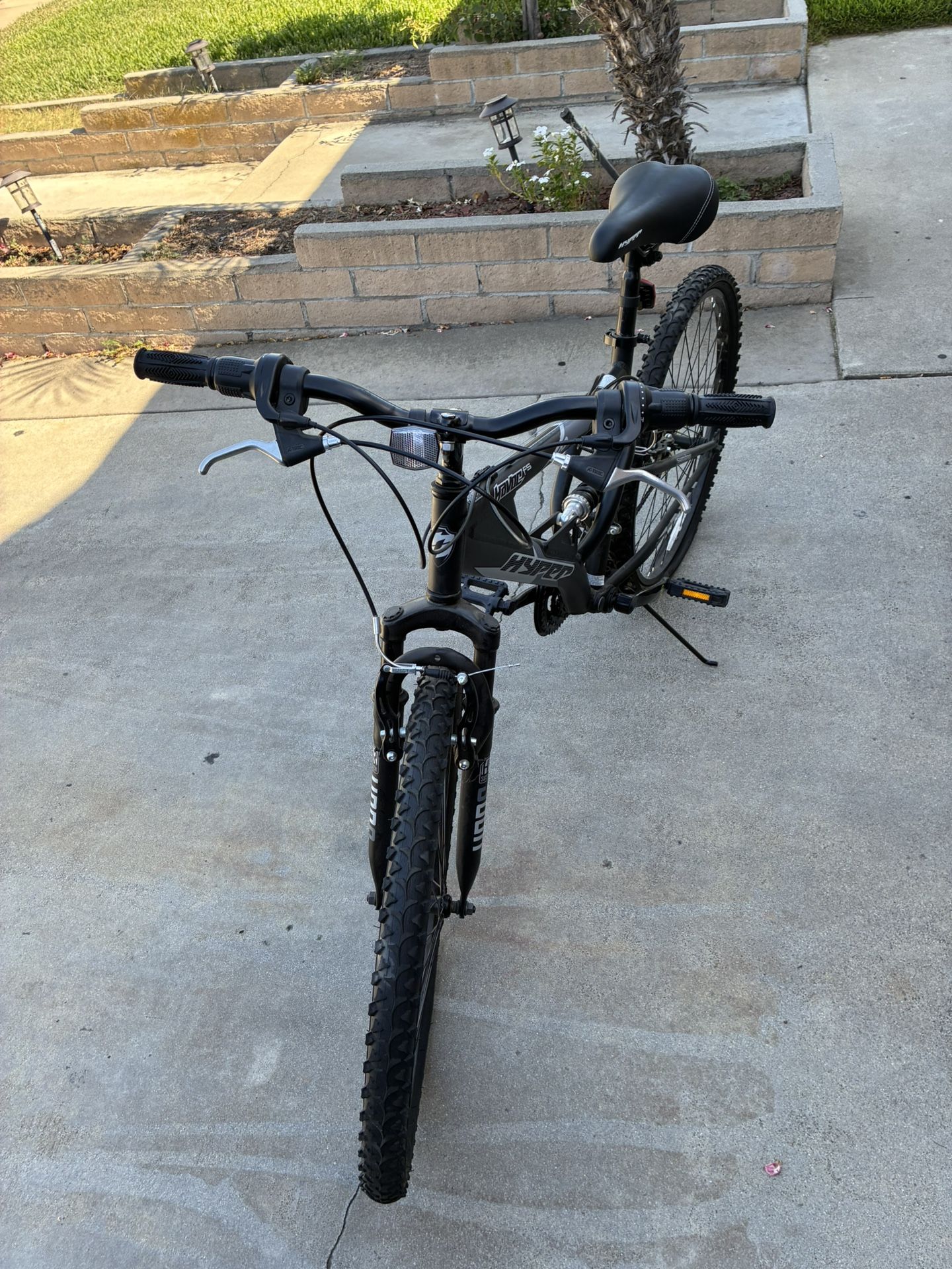 Hyper Havoc Mountain Bike for Sale in Montclair, CA - OfferUp