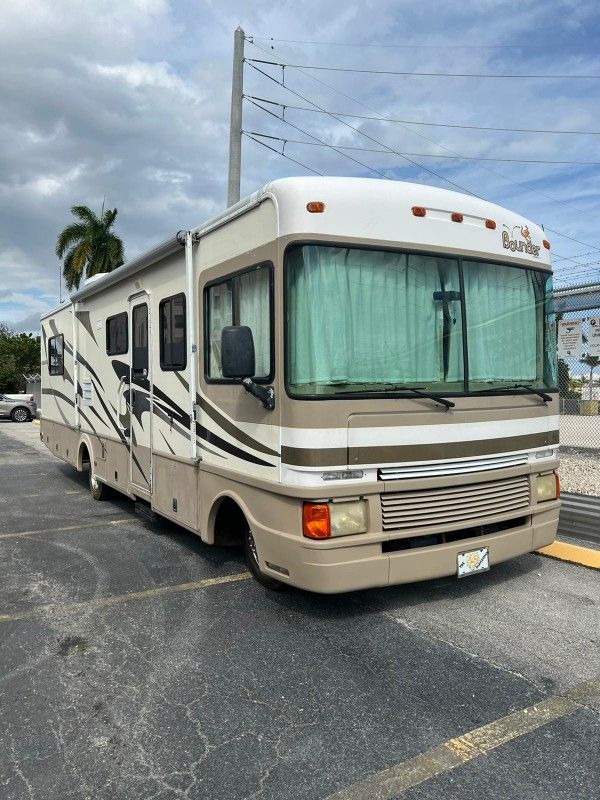 1998 Bounder 32' for Sale in Hollywood, FL - OfferUp