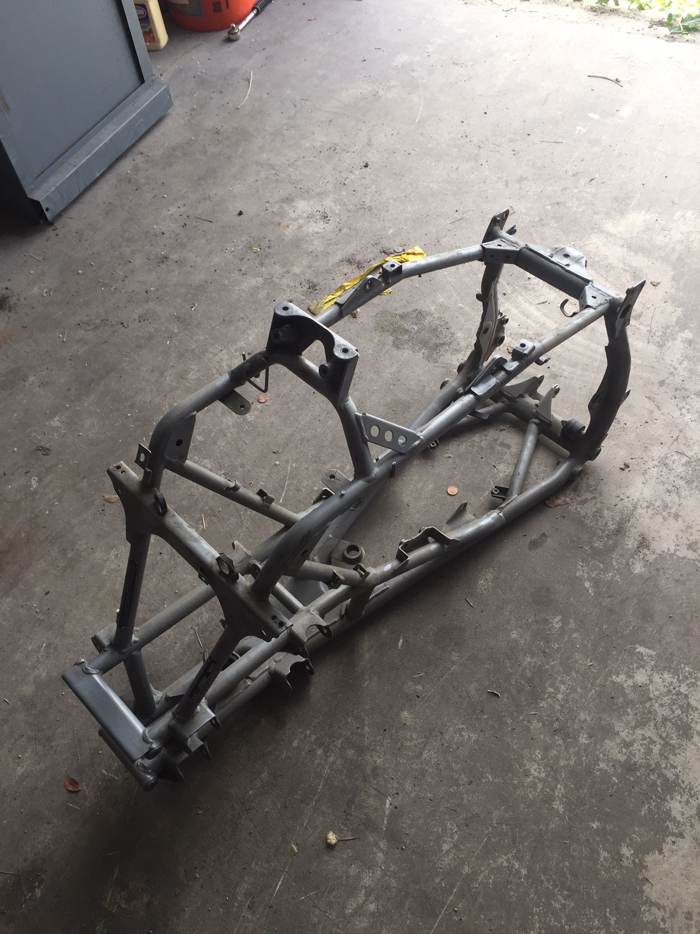Honda 400ex trx frame with title for Sale in Hialeah, FL - OfferUp