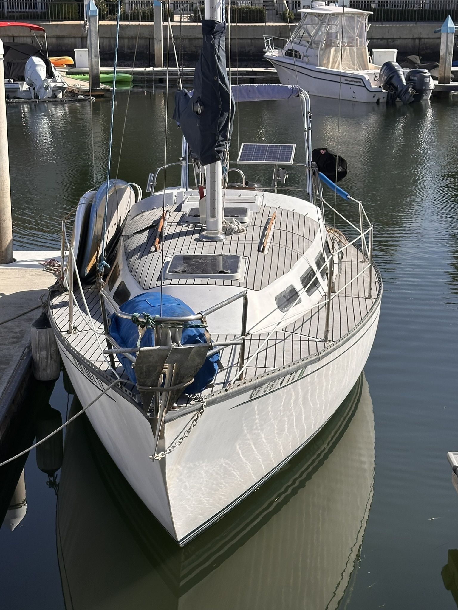 Lancer 30 sailboat for Sale in Coronado, CA - OfferUp