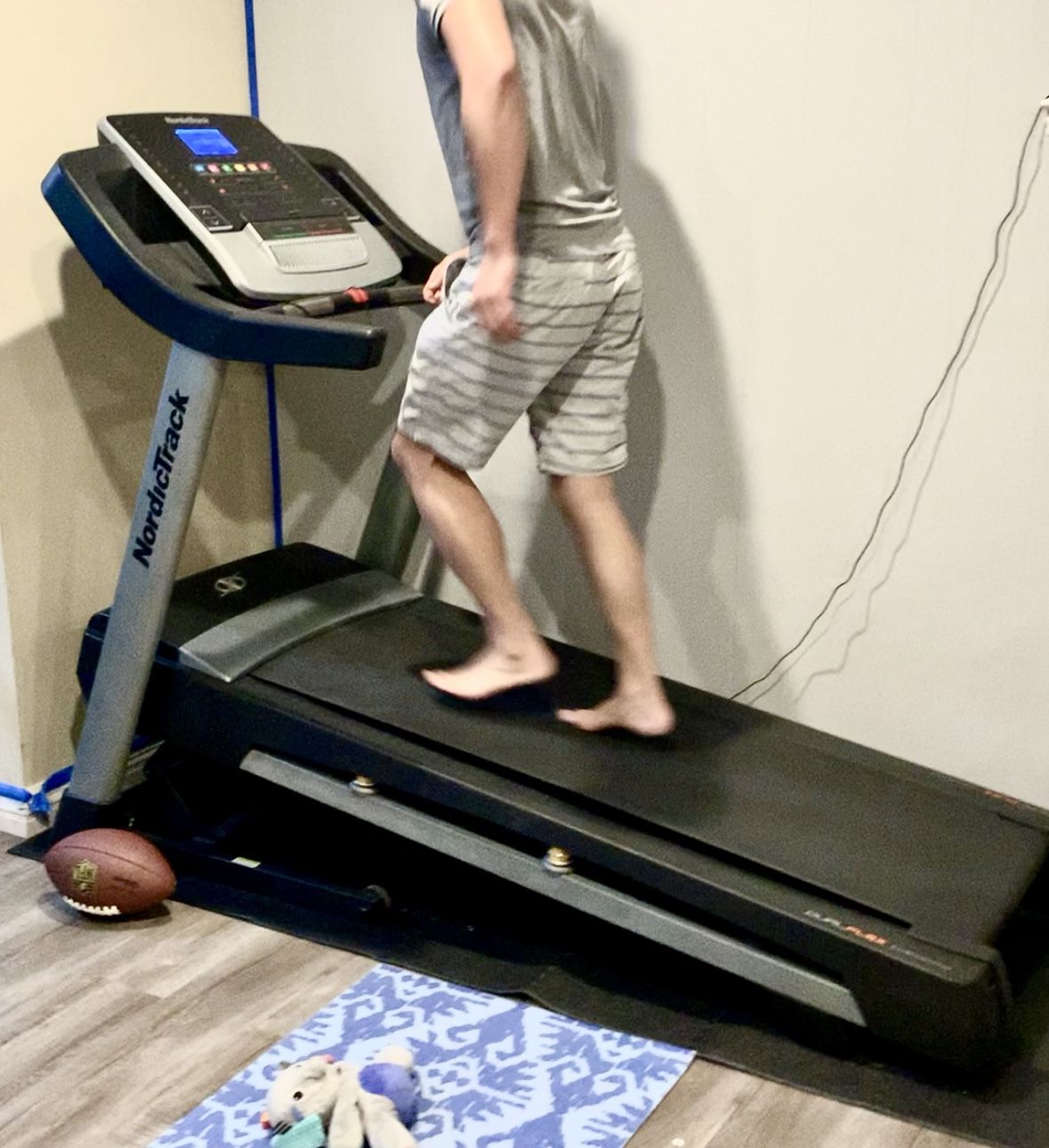 Excellent Professional Norditrack Treadmill (Incline + Decline + Shock ...