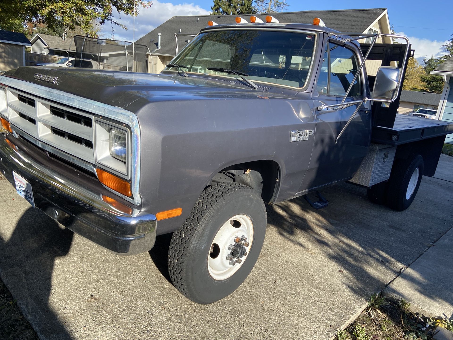 1989 Dodge Ram W350 for Sale in Seattle, WA - OfferUp