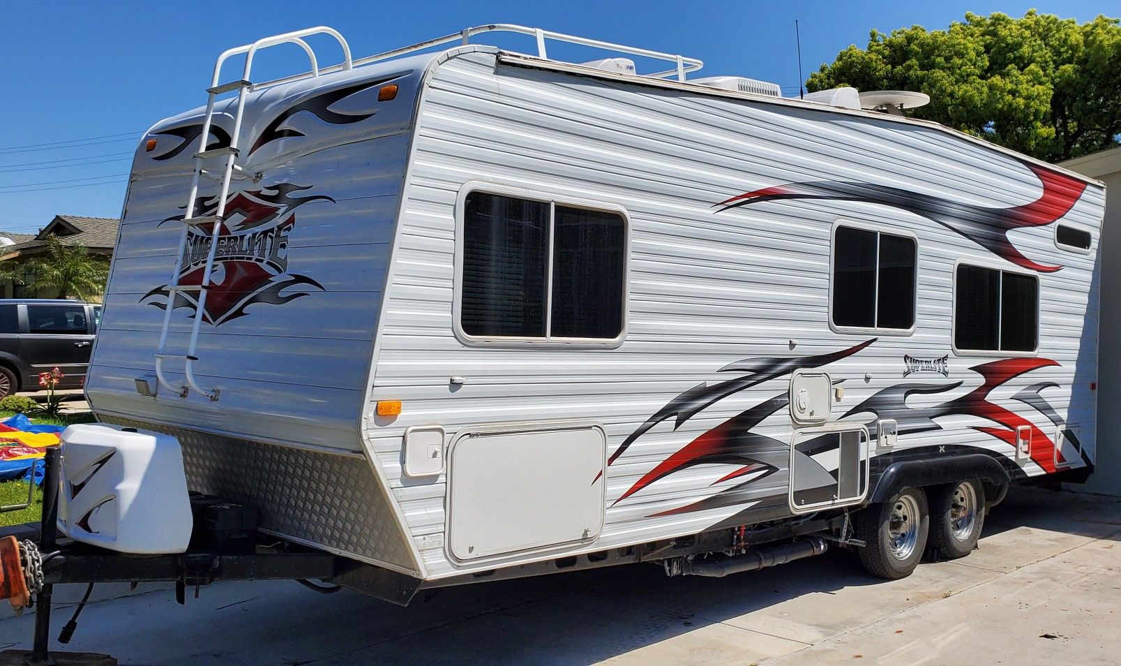 2007 Weekend Warrior Fs2300 superlite toy hauler rv trailer camper for Sale in CHULA VISTA, CA ...