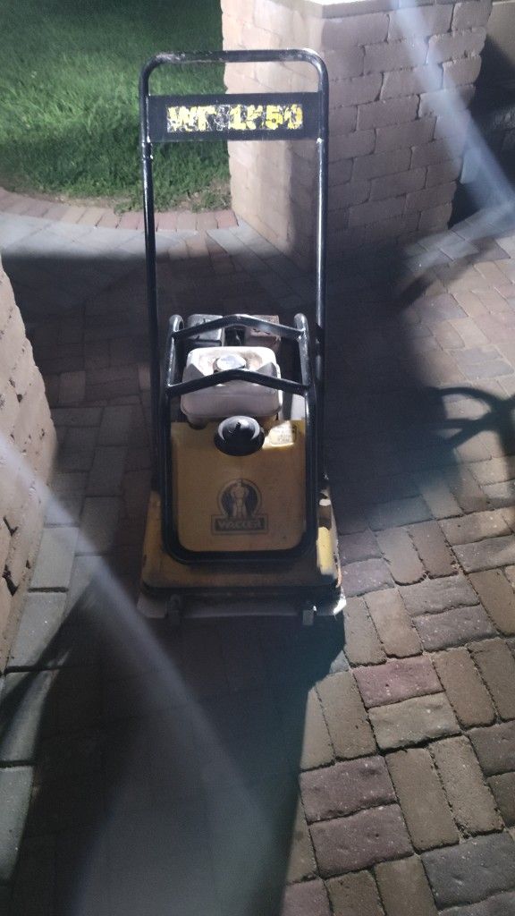 Wacker Neusan Tamper & Paver Pad for Sale in Levittown, PA - OfferUp