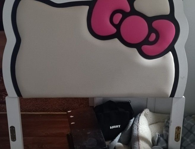 Hello Kitty Headboard