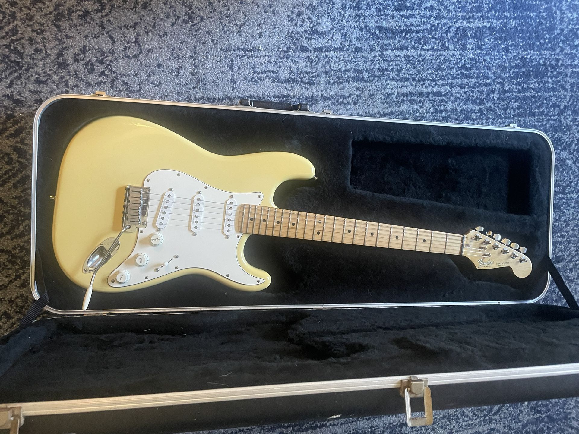 1987 Fender American Standard Stratocaster for Sale in Los Angeles, CA ...