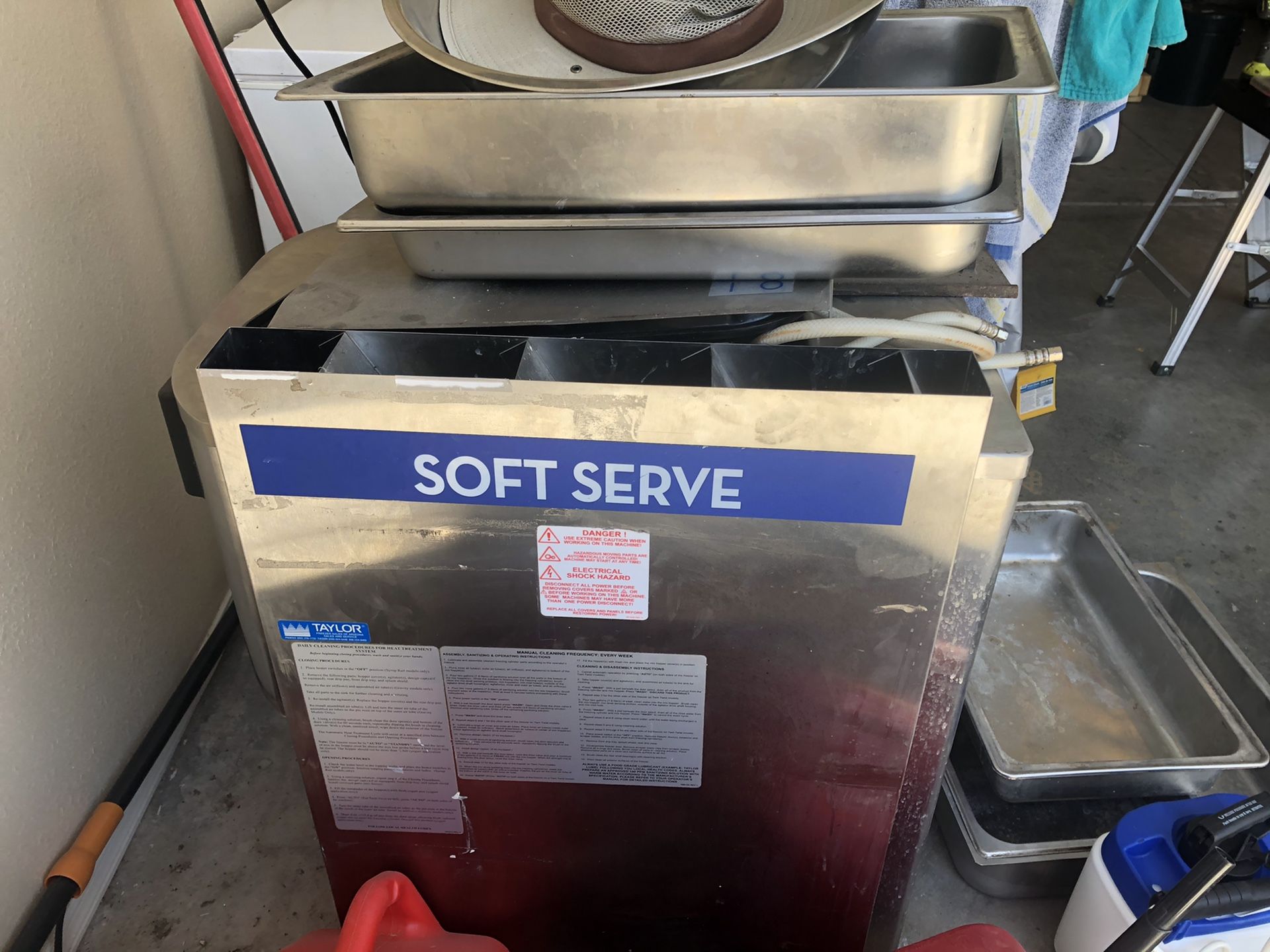 Baskin Robbins soft serve machine for Sale in Glendale, AZ - OfferUp