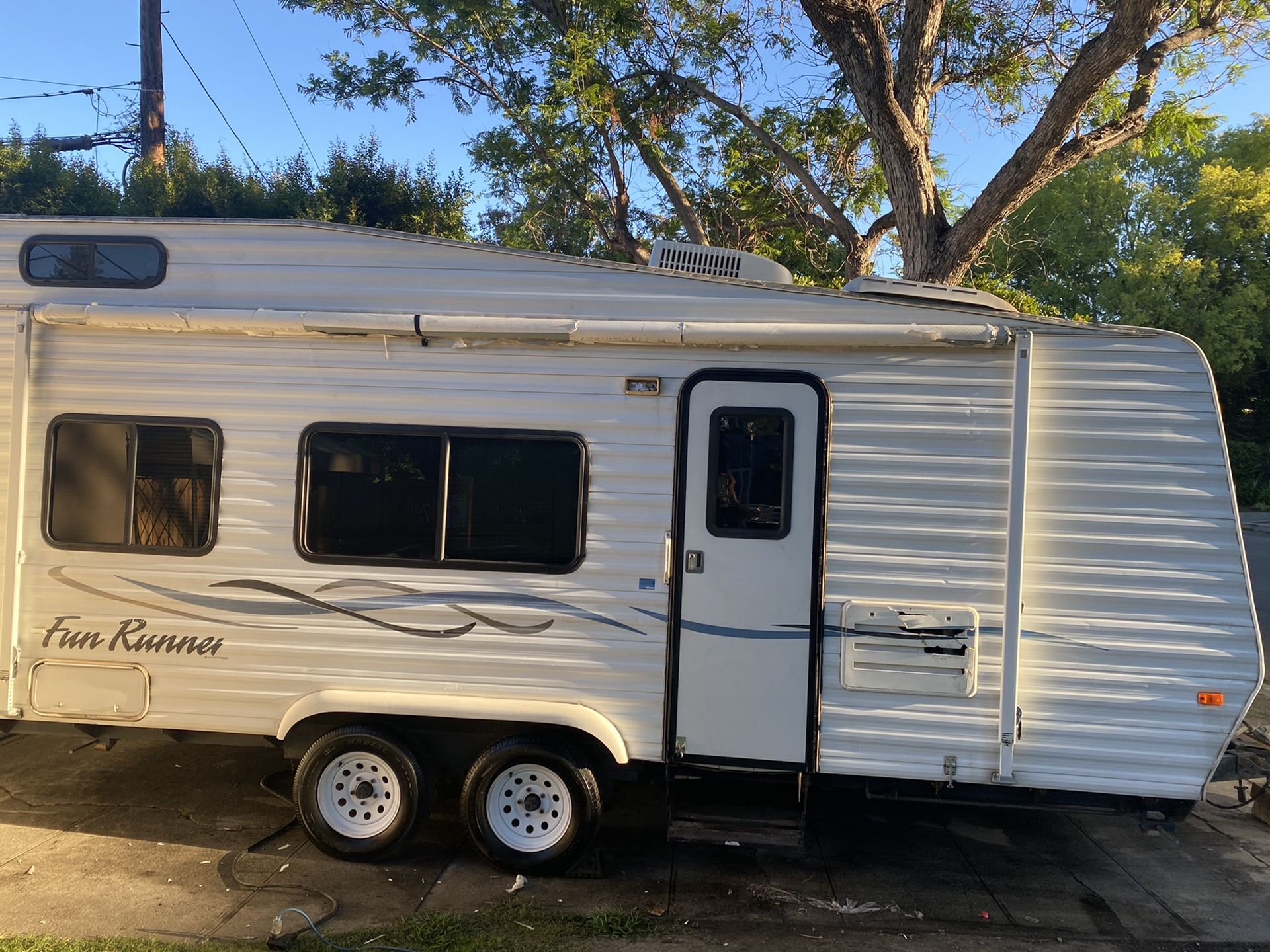 2004 21FT Fun Runner By Carson Toy Hauler Travel Trailer for Sale in ...
