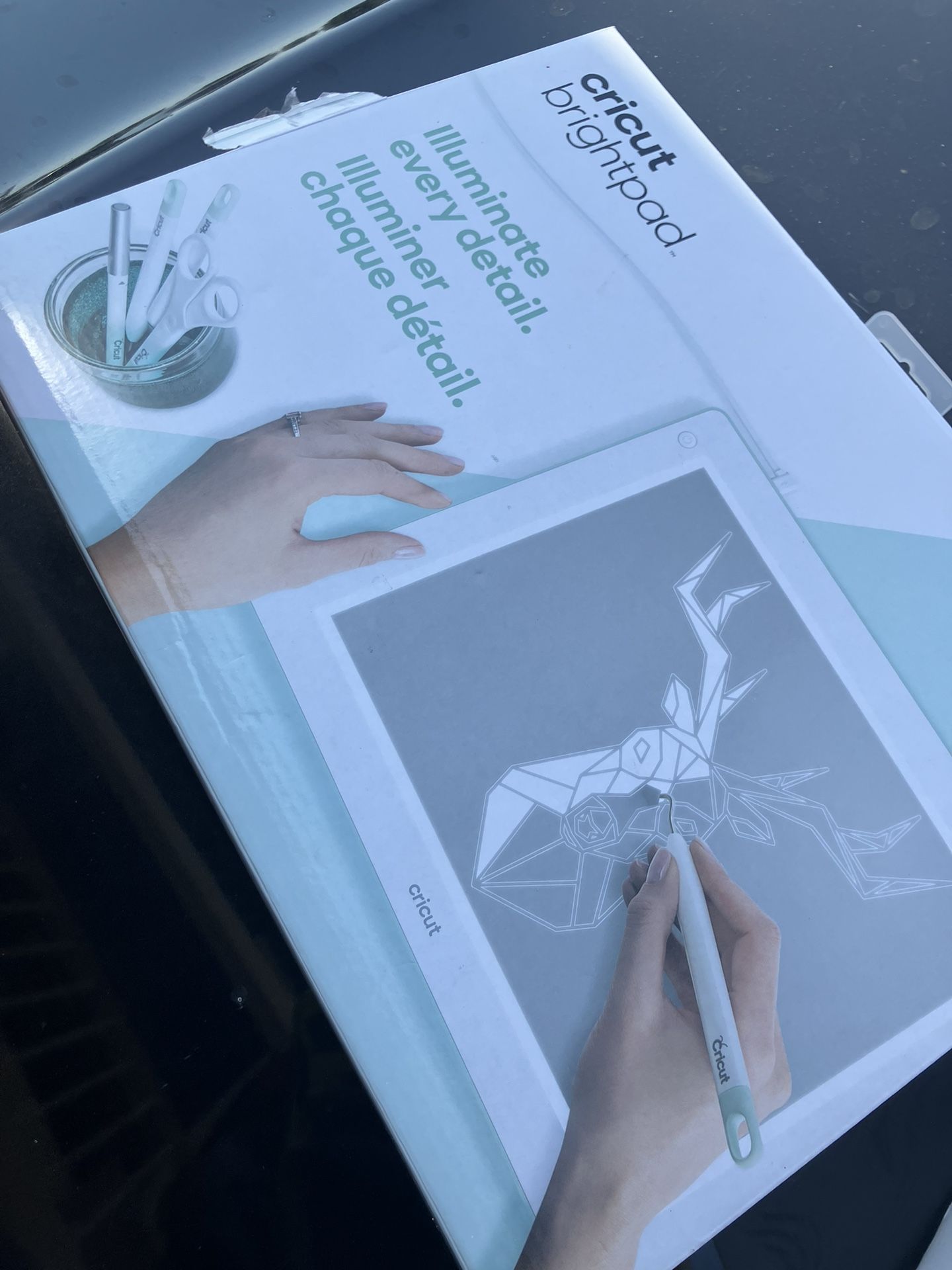 Cricut BrightPad + Led Lights + Drawing Pad for Sale in Lancaster, TX ...