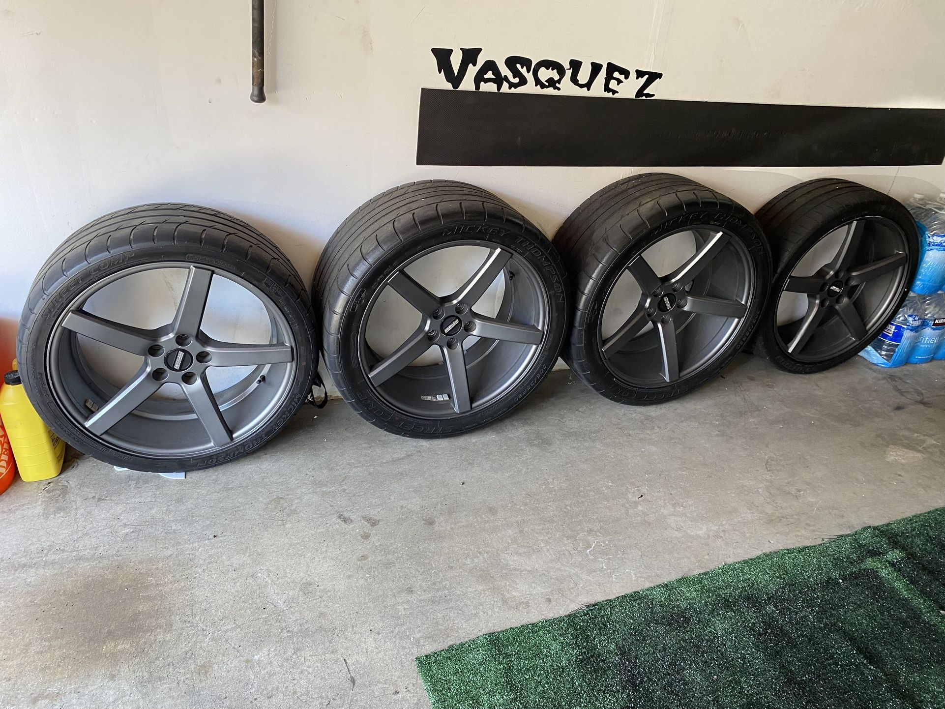 Rims Ford Mustang for Sale in Chula Vista, CA - OfferUp