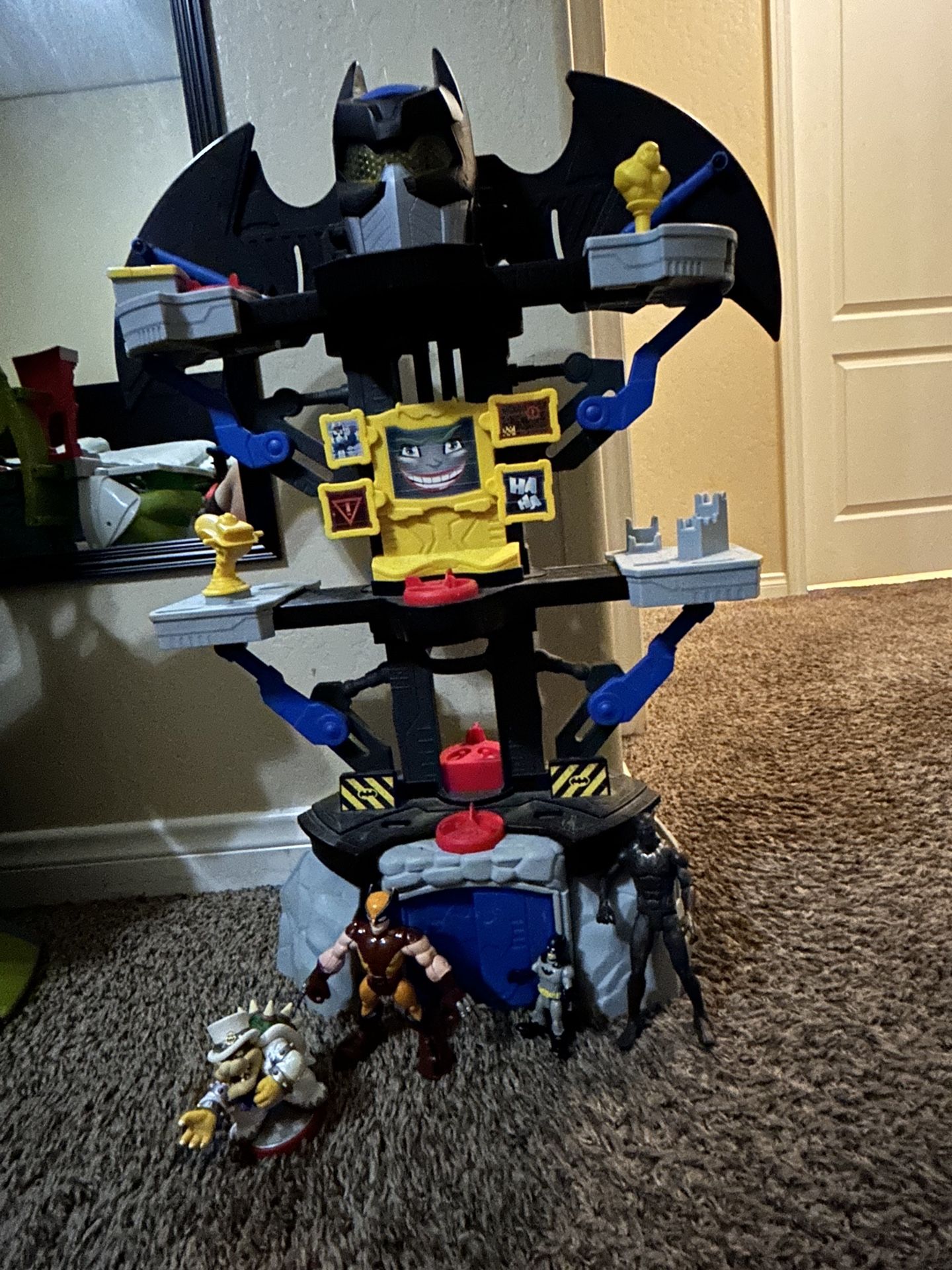 Batman House for Sale in Pumpkin Center, CA - OfferUp