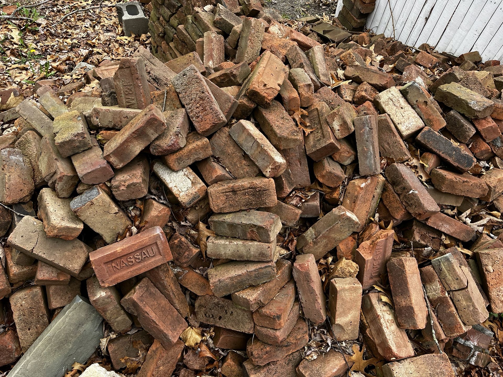 Bricks - Original And Historic for Sale in Shoreham, NY - OfferUp
