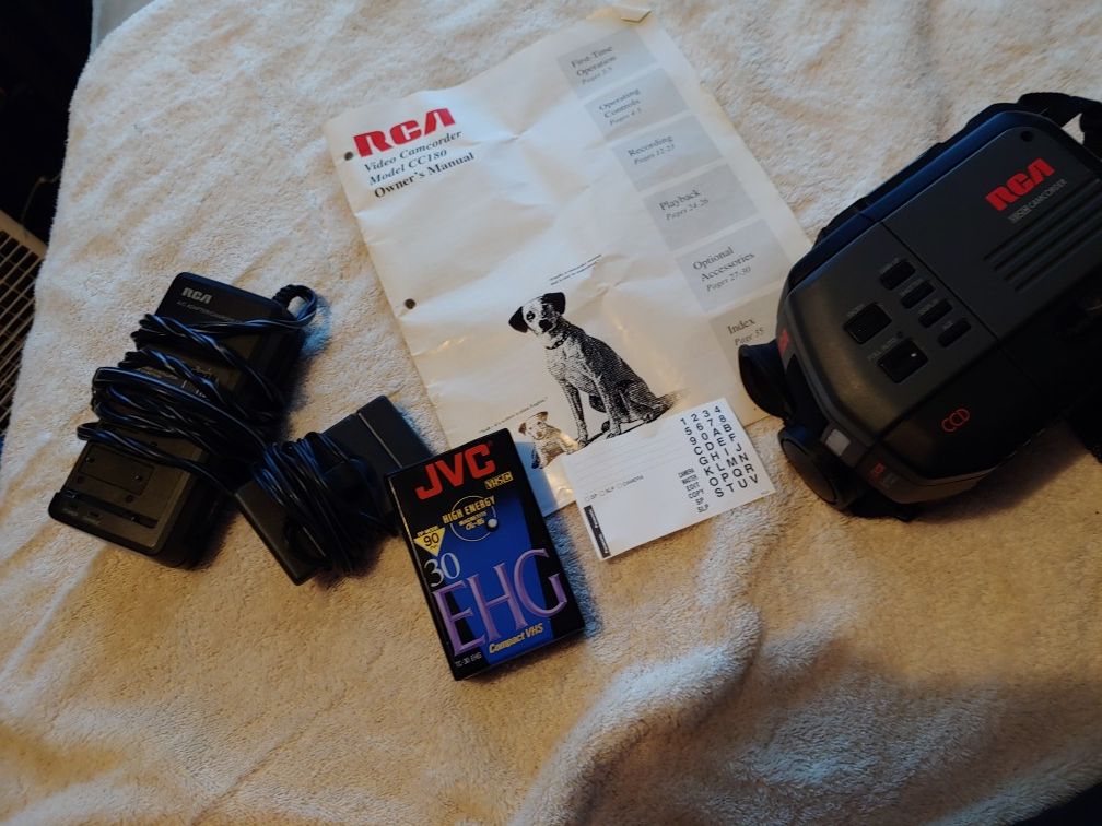 Vintage RCA Video Camcorder SET model CC180 from 1991, working ...