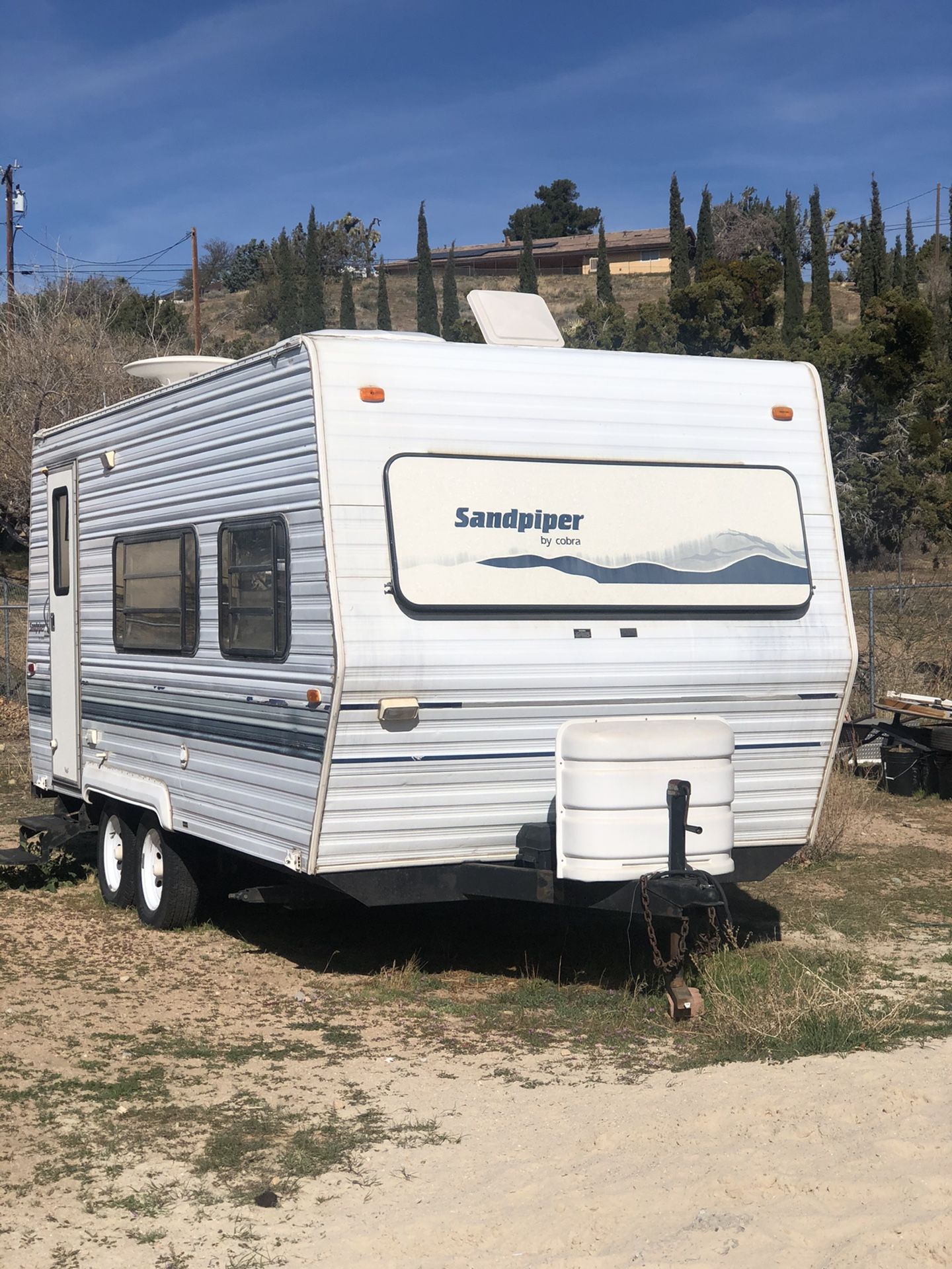 1995 Sandpiper by Cobra trailer for Sale in Hesperia, CA - OfferUp