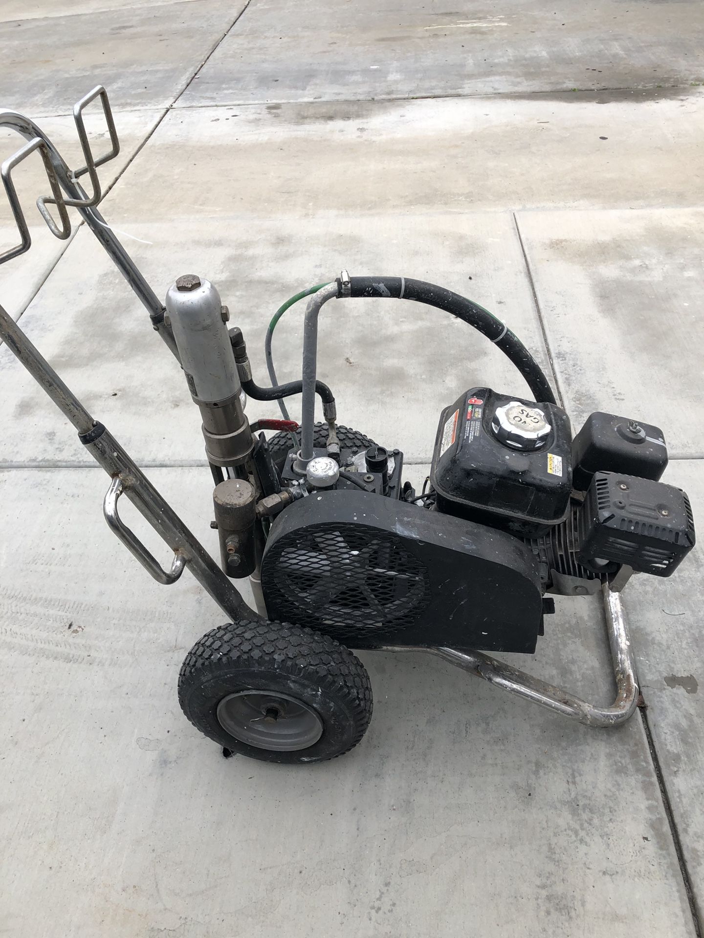 Speed flow 5500 gas paint sprayer for Sale in Chula Vista, CA - OfferUp