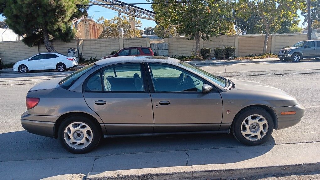 2000 Saturn SL2 for Sale in San Jose, CA - OfferUp