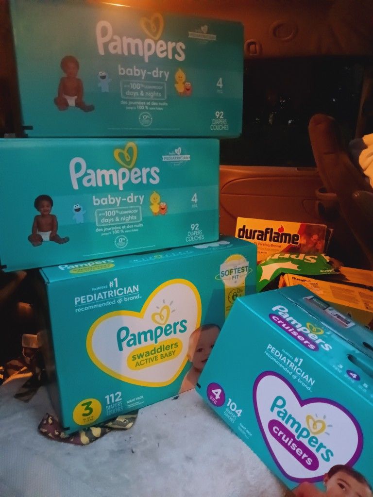 Pampers Diapers for Sale in Portland, OR - OfferUp