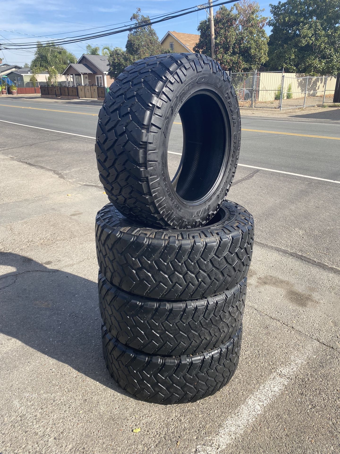 Nitto Trail Grappler M/T LT 35x12.50/20” for Sale in Victor, CA - OfferUp