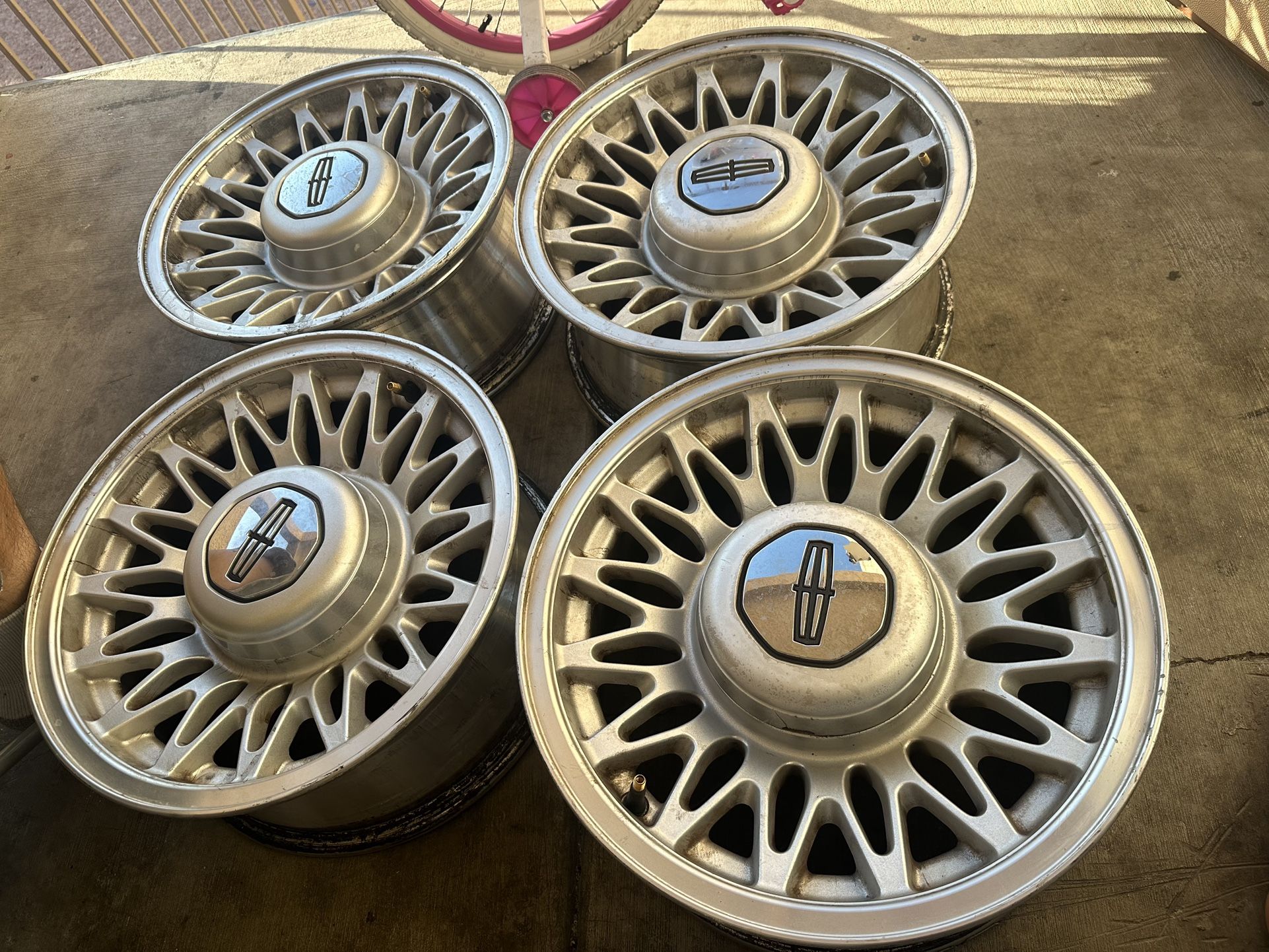 lincoln town car stocks rims 15inch for Sale in Las Vegas, NV - OfferUp