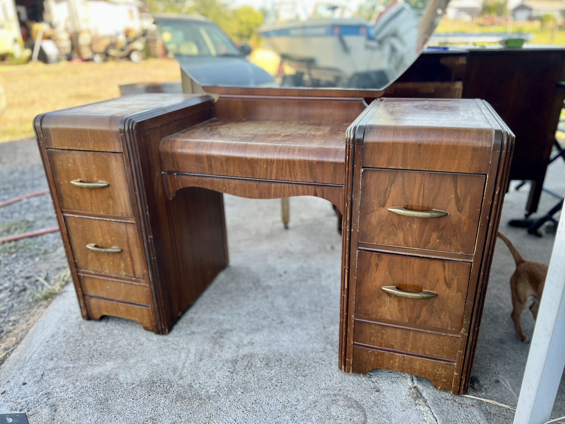Antique Waterfall Style Vanity With Mirror for Sale in Irrigon, OR ...