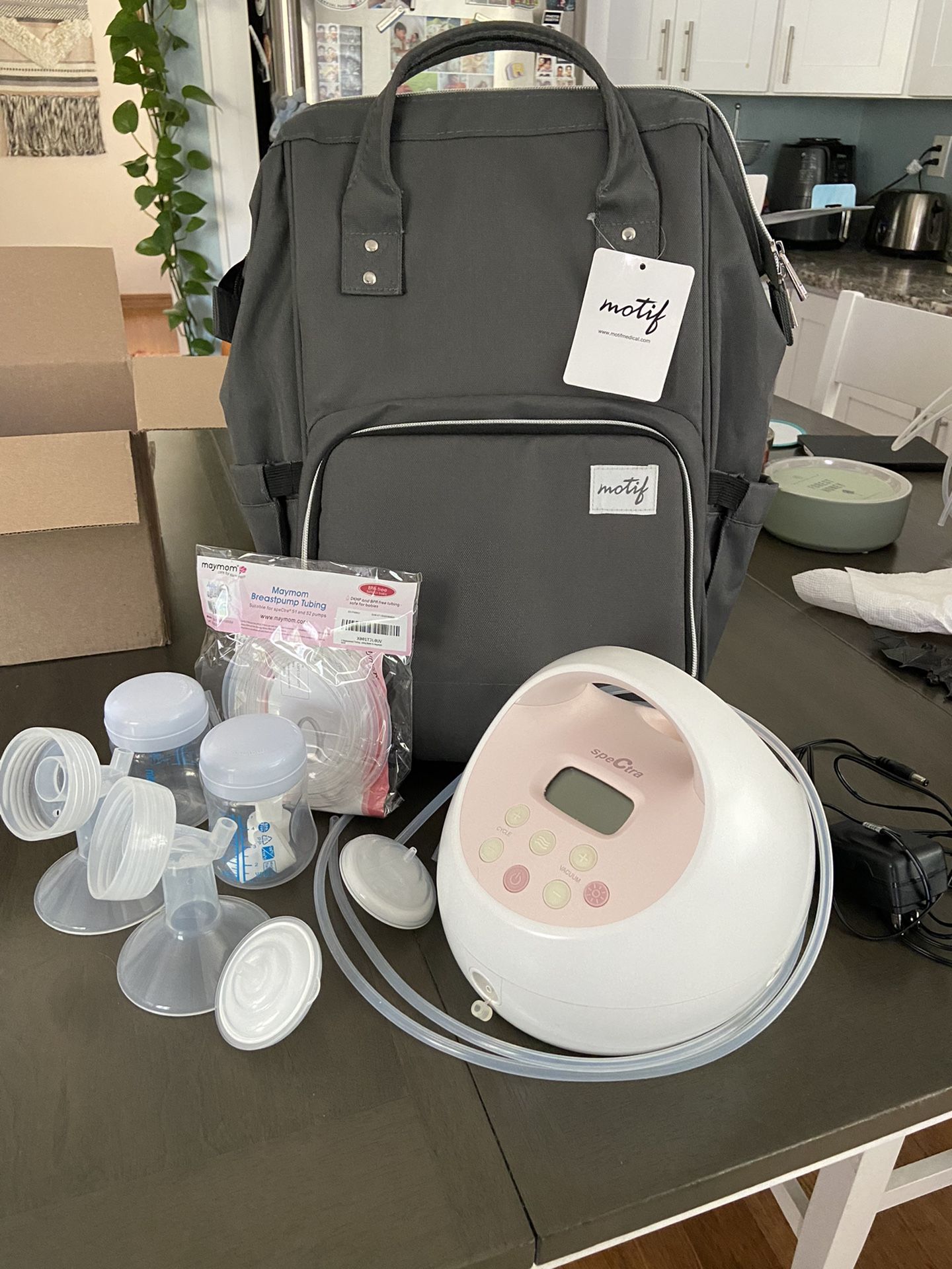 Spectra Pump And Bag for Sale in Fontana, CA - OfferUp