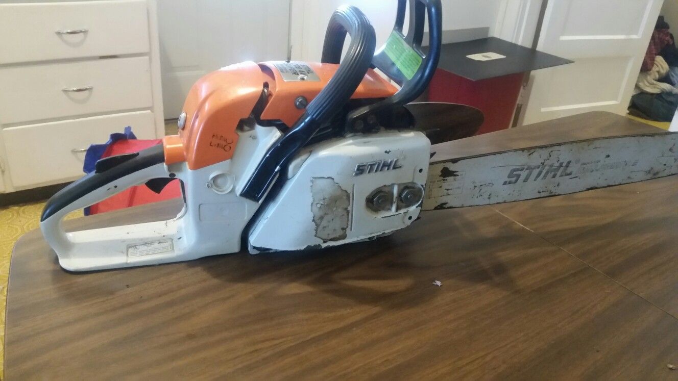 Stihl 028 av super wood boss for Sale in Port Orchard, WA - OfferUp