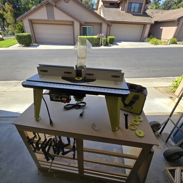 Ryobi Router Table With Router for Sale in Escondido, CA - OfferUp