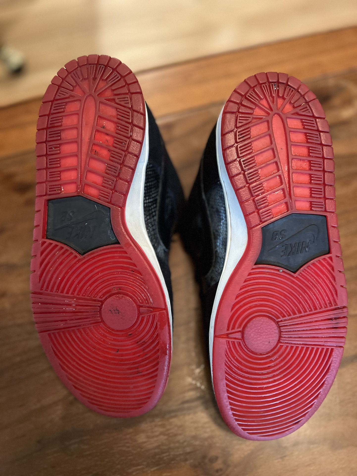 Nike SB Dunk Low Snake Eyes for Sale in Riverside, CA - OfferUp