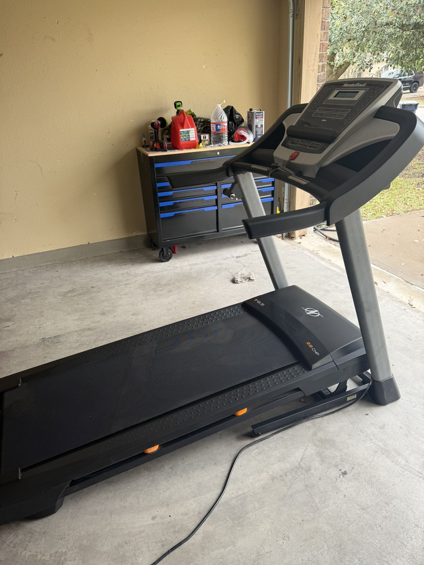 Selling NordicTrack Treadmill for Sale in Manor, TX - OfferUp