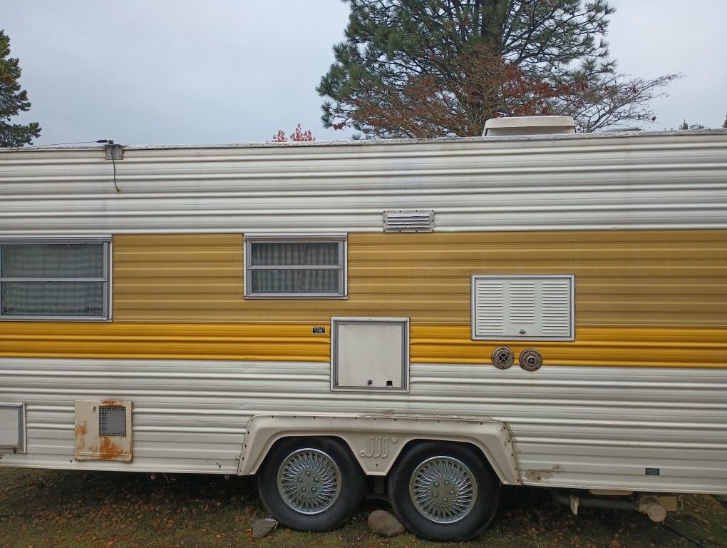1979 Layton 22 Ft Travel Trailer for Sale in Ruston, WA - OfferUp