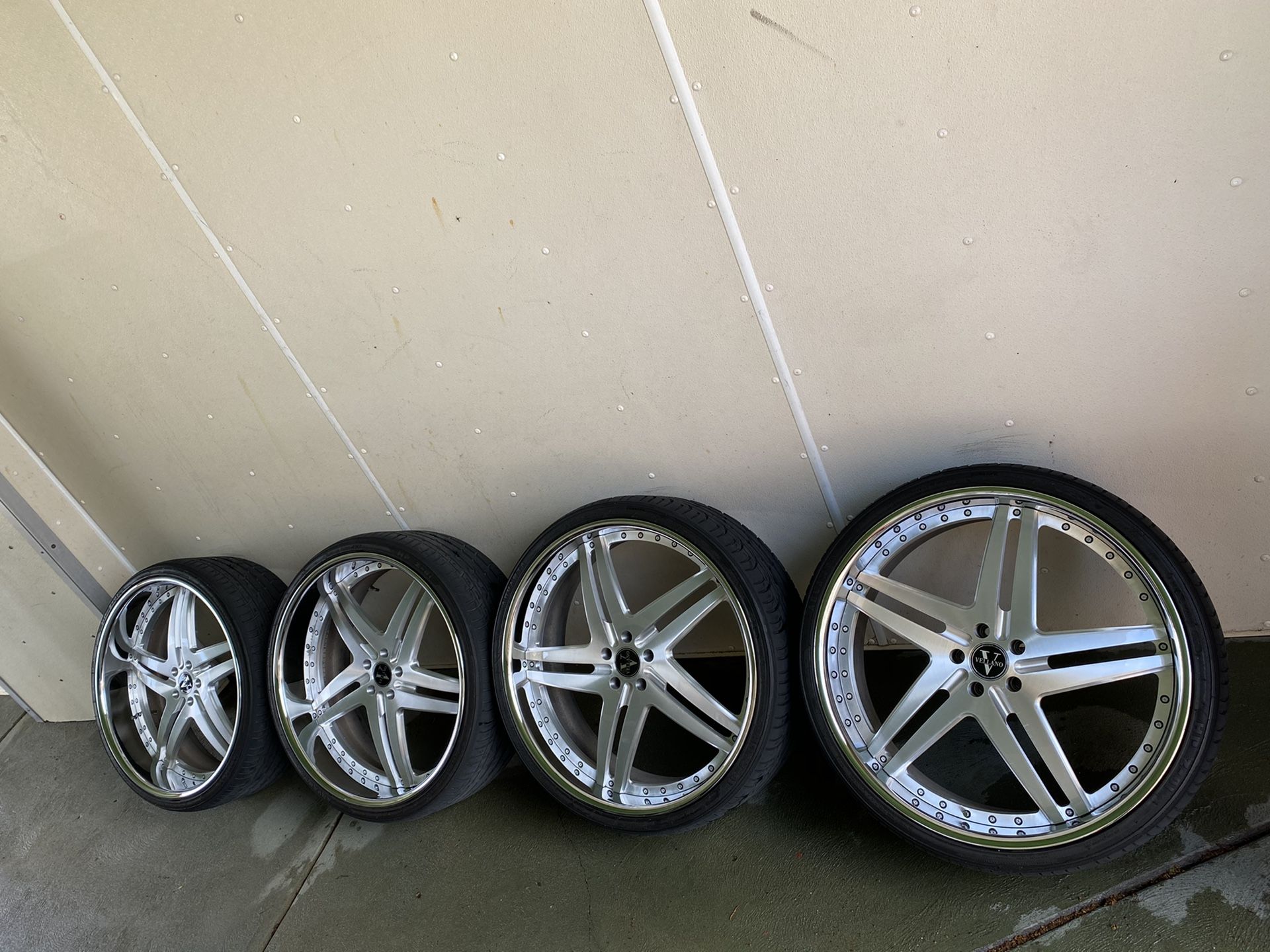 VELLANO FORGED VTT 24”inch BRUSHED WHEELS (Rims only for sale) for Sale ...