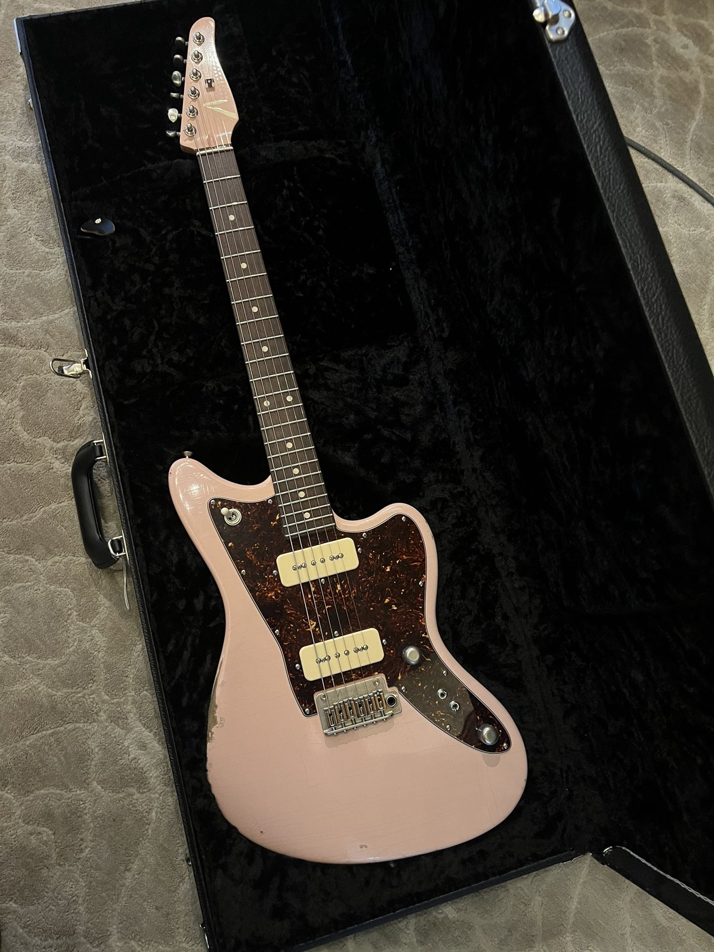 Tom Anderson Raven Shorty Shell Pink for Sale in Orange, CA - OfferUp