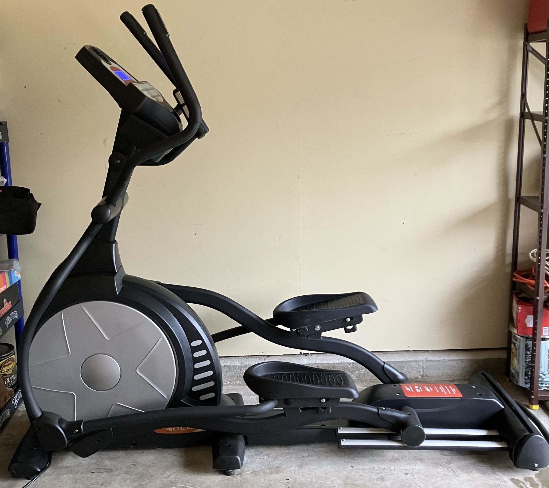 Elliptical Sole E35 Model for Sale in Spring, TX - OfferUp