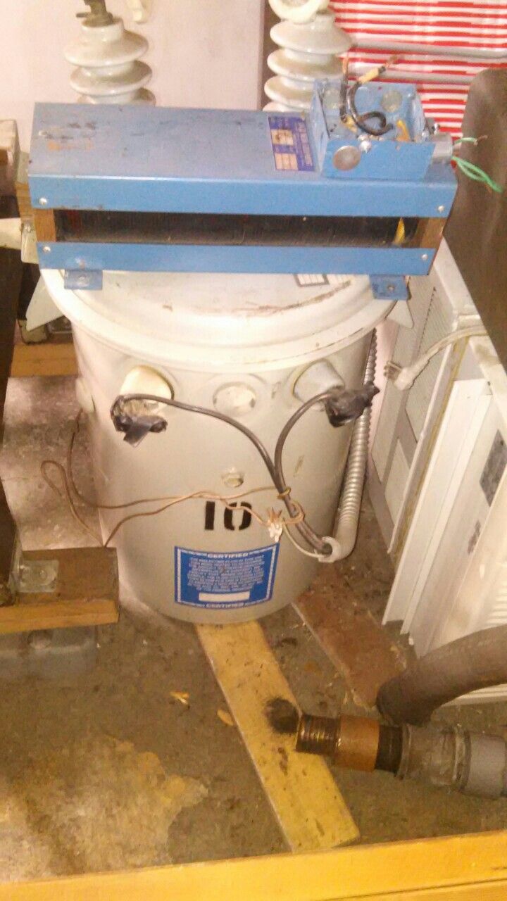 Neon bombarder and choke. for Sale in North Ridgeville, OH - OfferUp