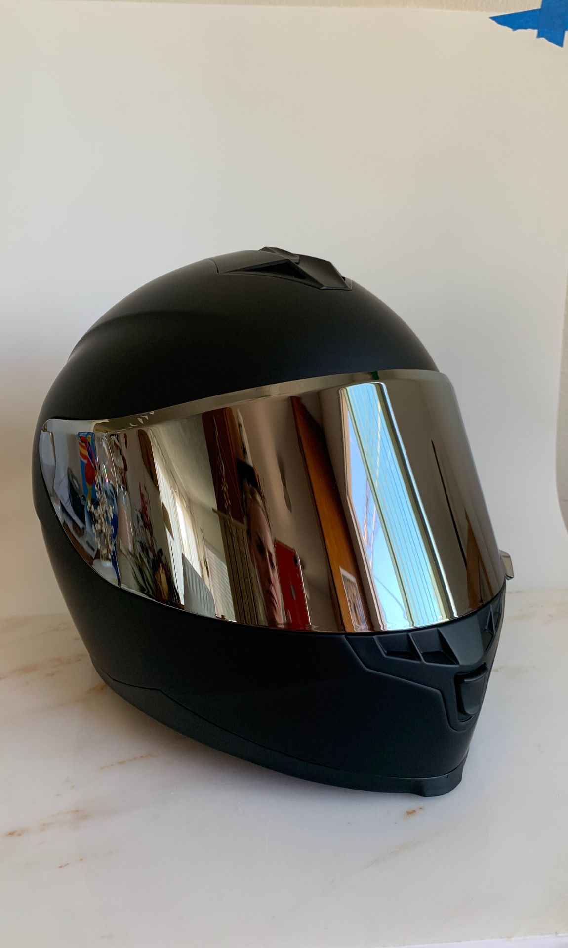 Bilt Force Motorcycle Helmet Sz M for Sale in San Diego, CA - OfferUp