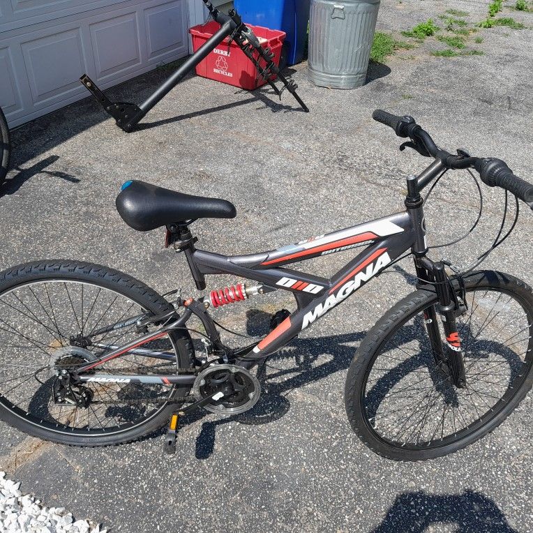 26. Inch Magna Mtn Bike As Pictured Rideable for Sale in Derby, CT ...