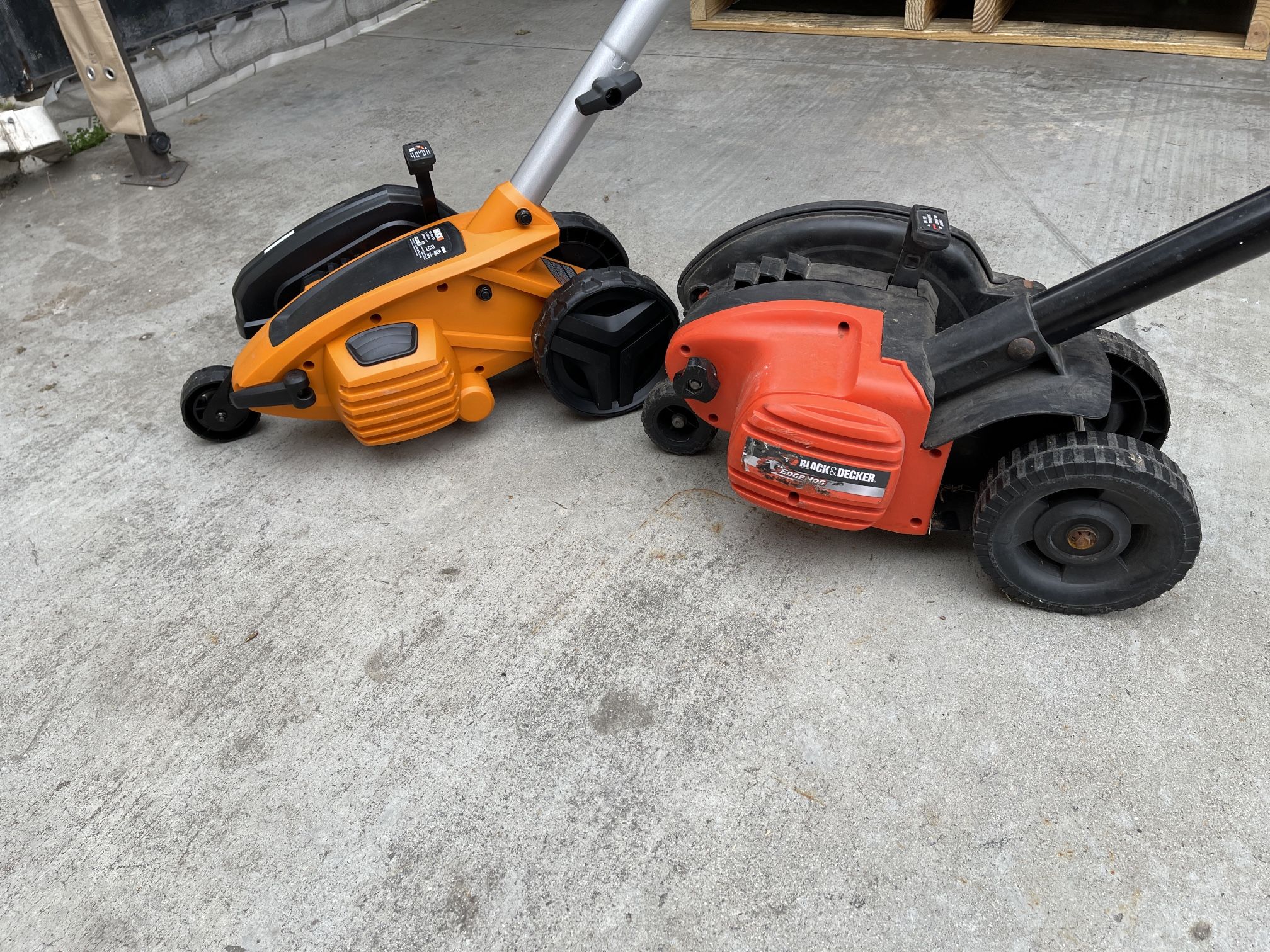 Black And Decker LE750 11 Amp 7.5" Electric Lawn Edger & Trencher for ...