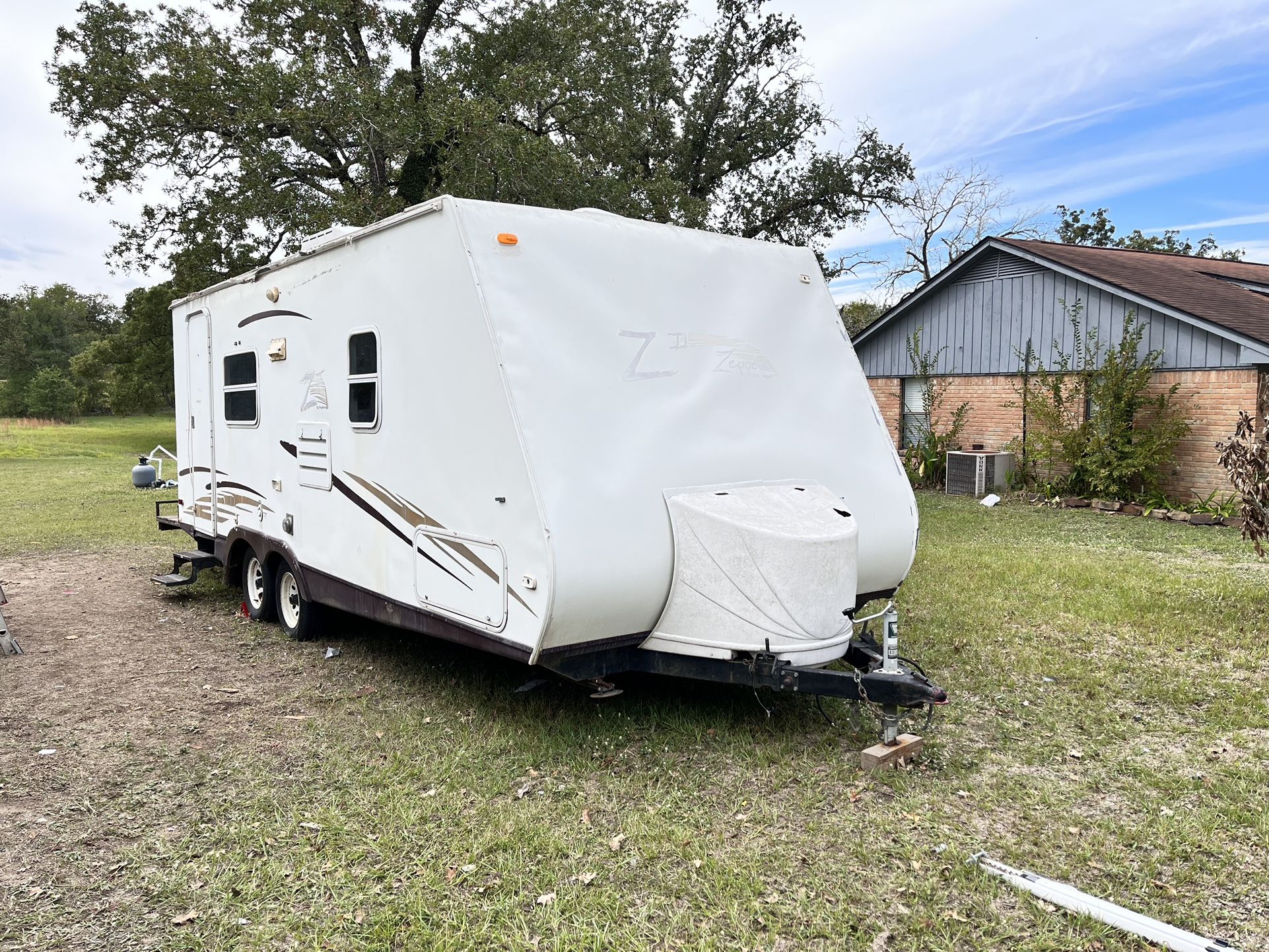 2007 Keystone Zeppelin 24ft for Sale in Conroe, TX - OfferUp