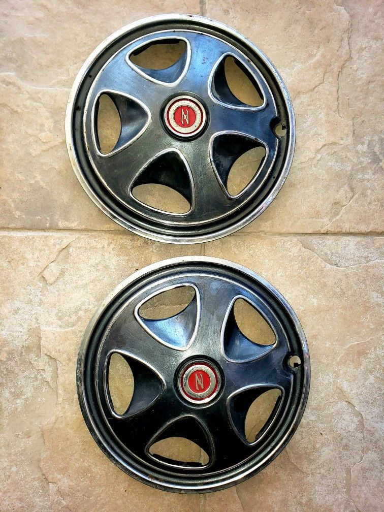 240z hubcaps store